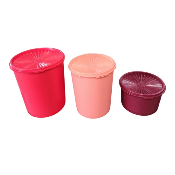 Tupperware | Kitchen | Tupperware Vintage Canister Set | Poshmark